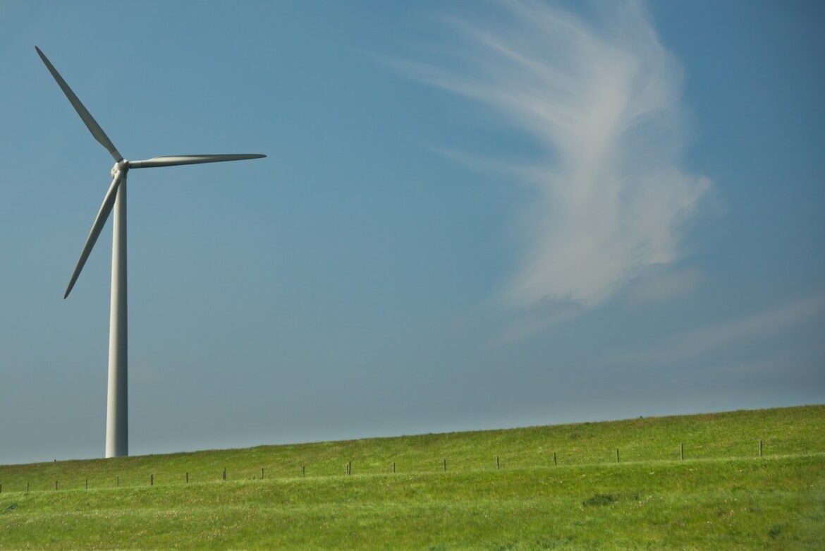 5 Top Wind Turbines for Low Wind Speeds - Green Home Gnome